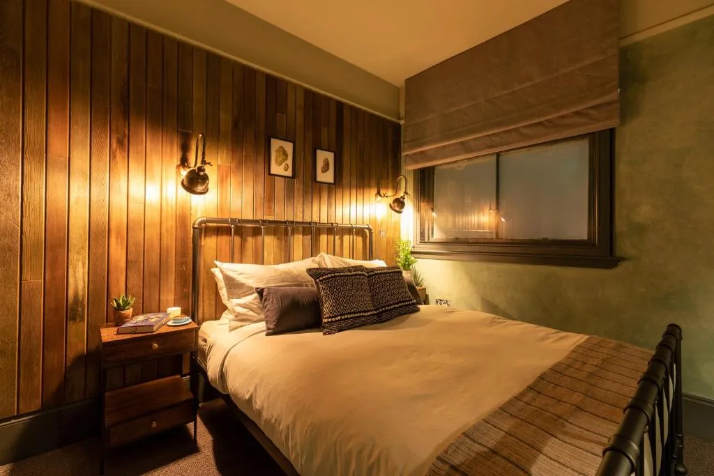 The Wolfpack Inn Fulham London