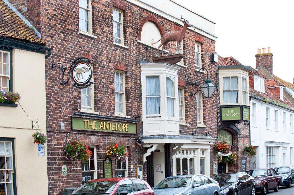 The Antelope Inn, Poole, Dorset, Stay in a Pub