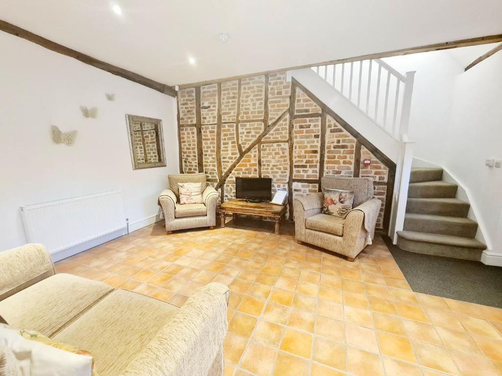 The Harvard Inn Stock Essex