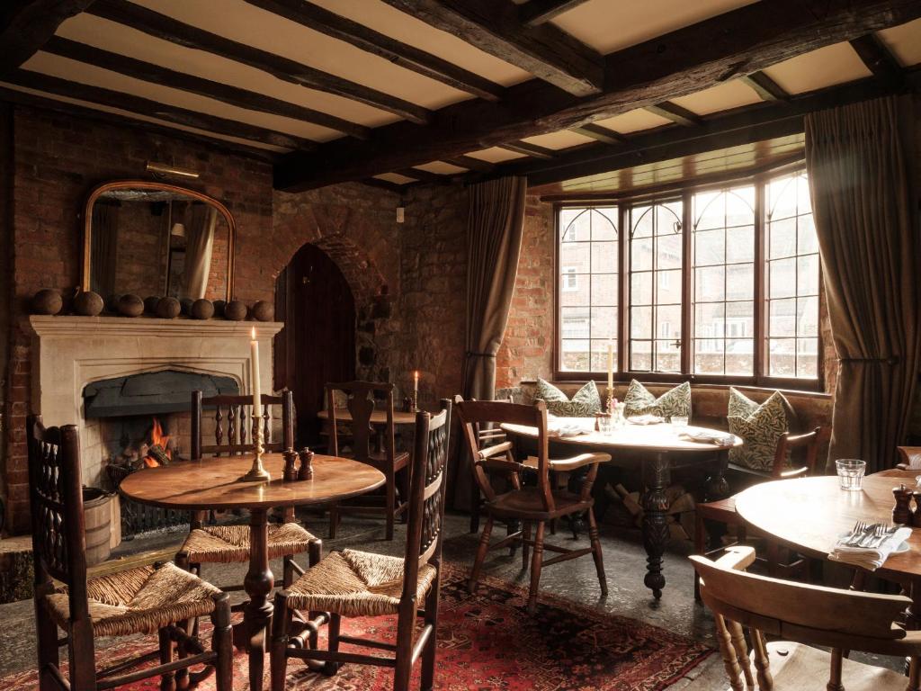 Manor House Inn Ditcheat Somerset
