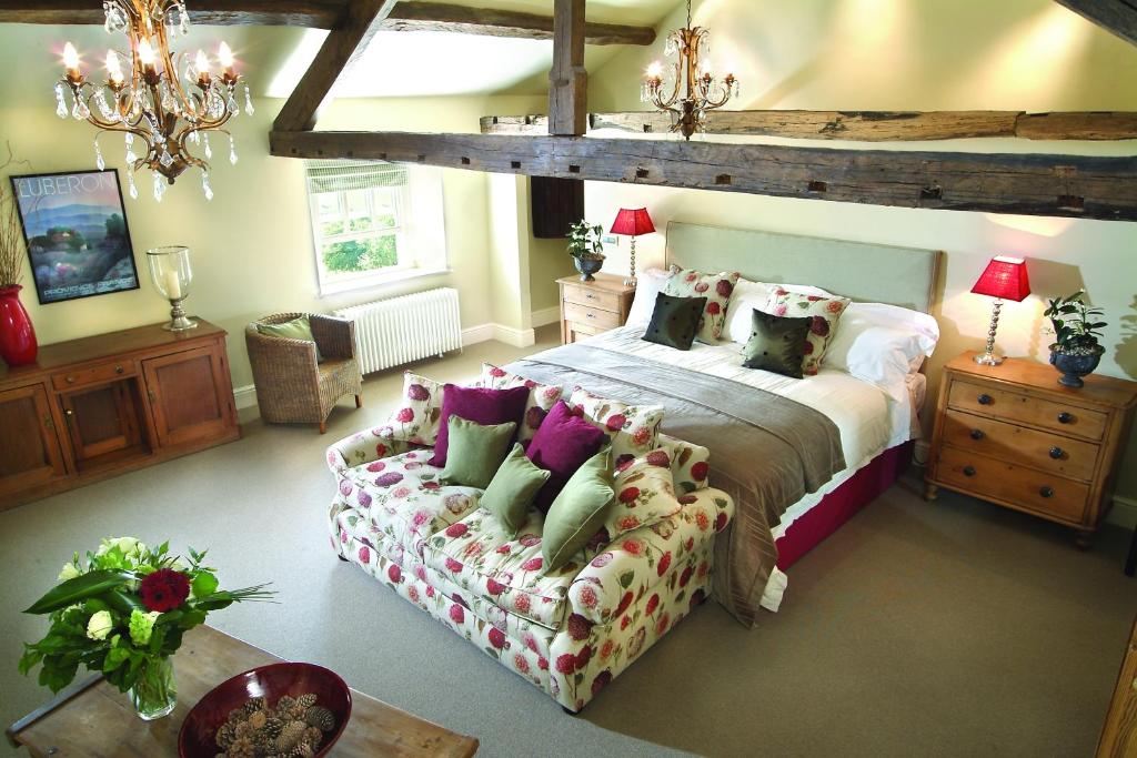 Punch Bowl Inn near Kendal