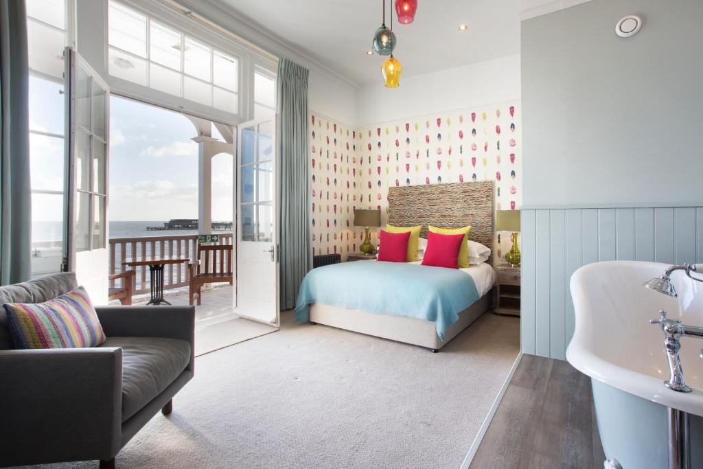 The Royal Hotel, Deal, Kent, Stay in a Pub