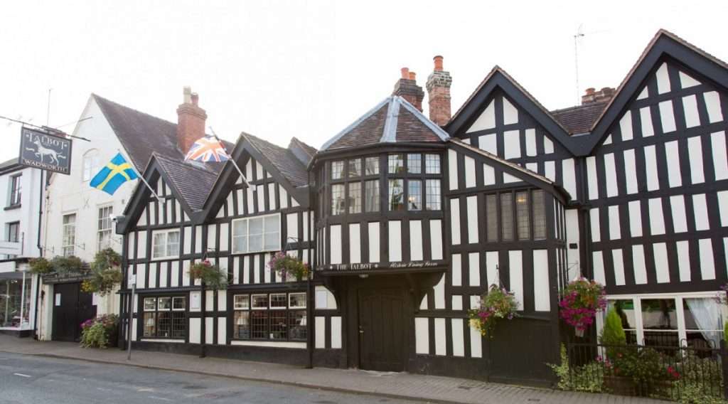 Britain's Prettiest Towns as Named by the Telegraph - Stay in a Pub
